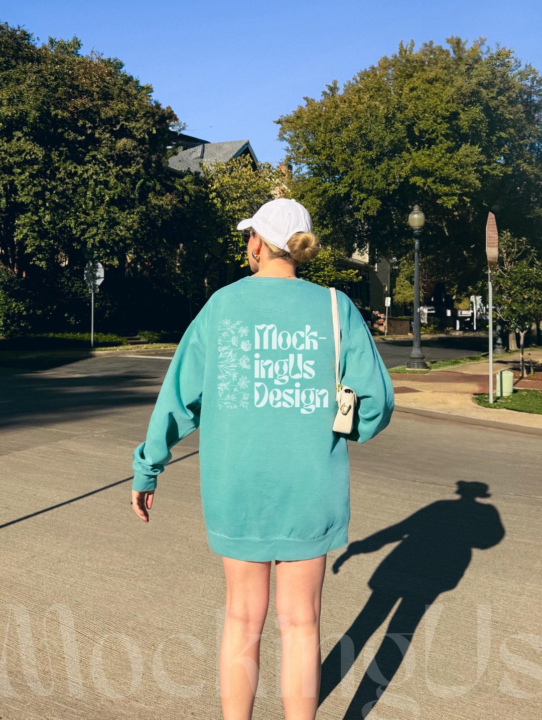 Chalky Mint Comfort Colors 1566 Mockup | Chalky Mint C1566 Outdoor Back ...
