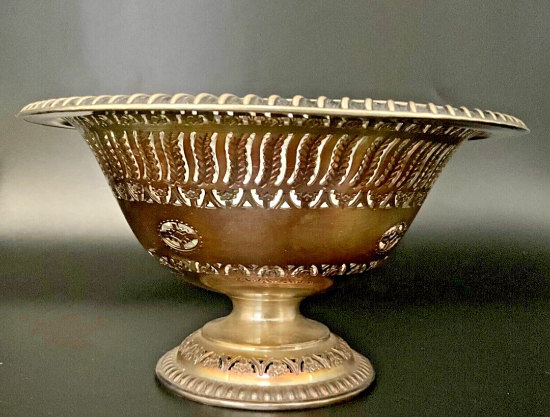 BIRKS Regency Plate Pedestal Embossed Medium Bowl - Etsy