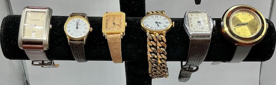 Bundle of Vintage Watches Pins Lot of Assorted Vintag… - Gem