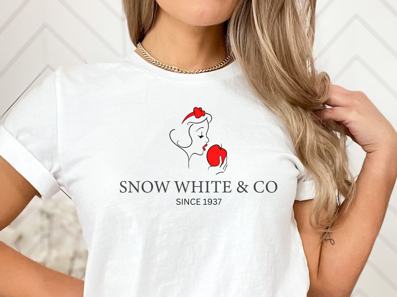 Snow White Shirt, Snow White and Co T-shirt, Princess Snow White Tee ...