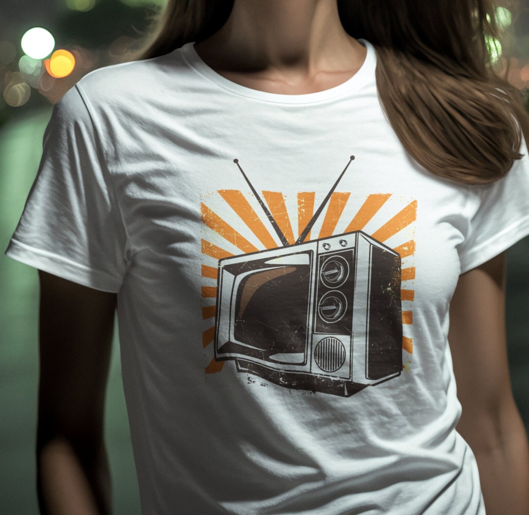 70s Vintage TV Enthusiast T-shirt Classic Television Retro Broadcast ...
