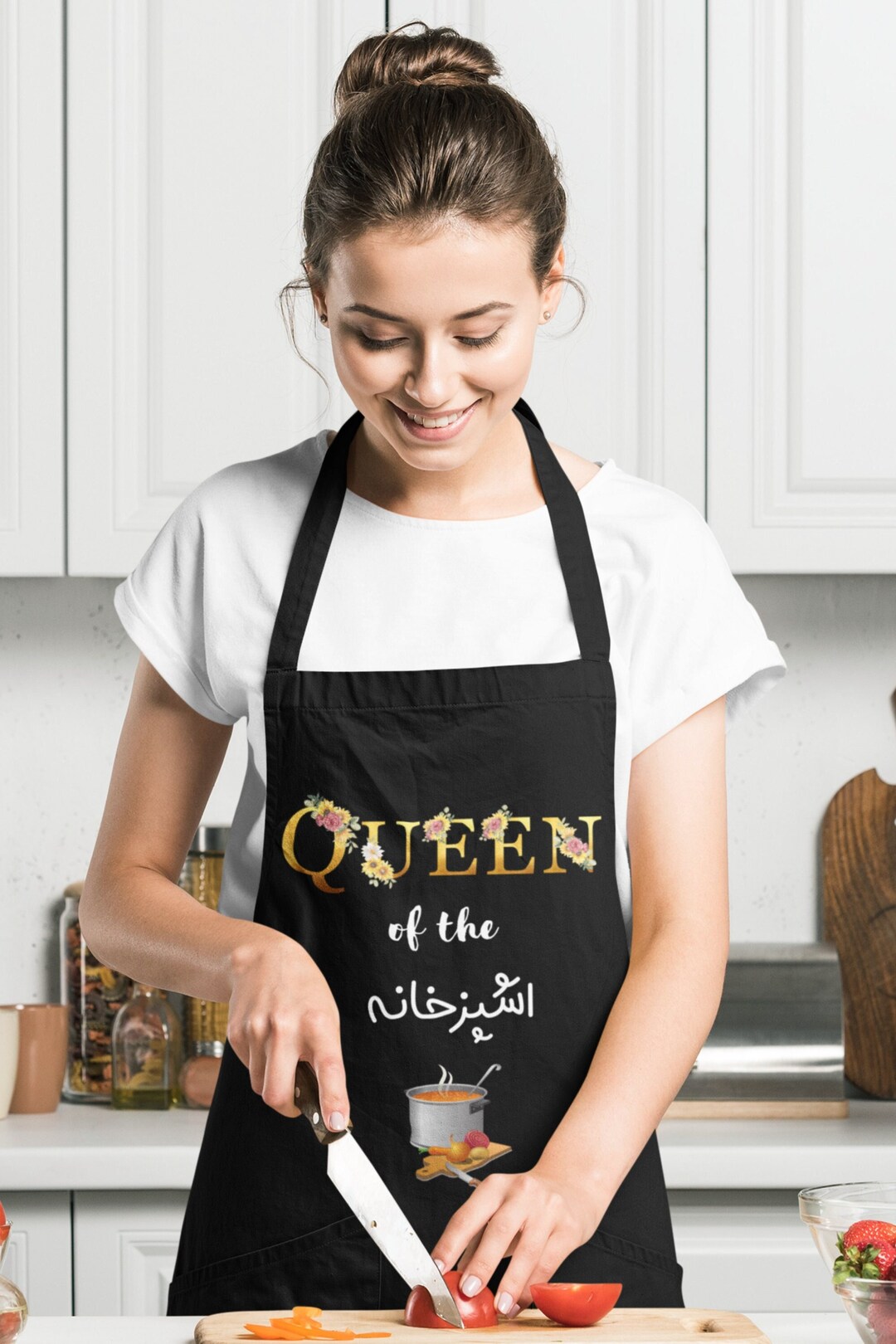 Funny Farsi Apron for Women, Funny Persian Text, Queen of the Ashpaz ...