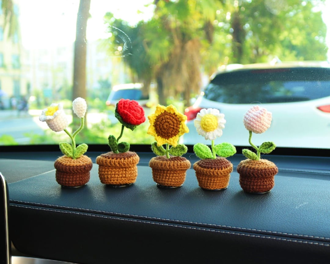 Handmade Knitted Flowers Car Dashboard Decor/car Accessories/knitted ...