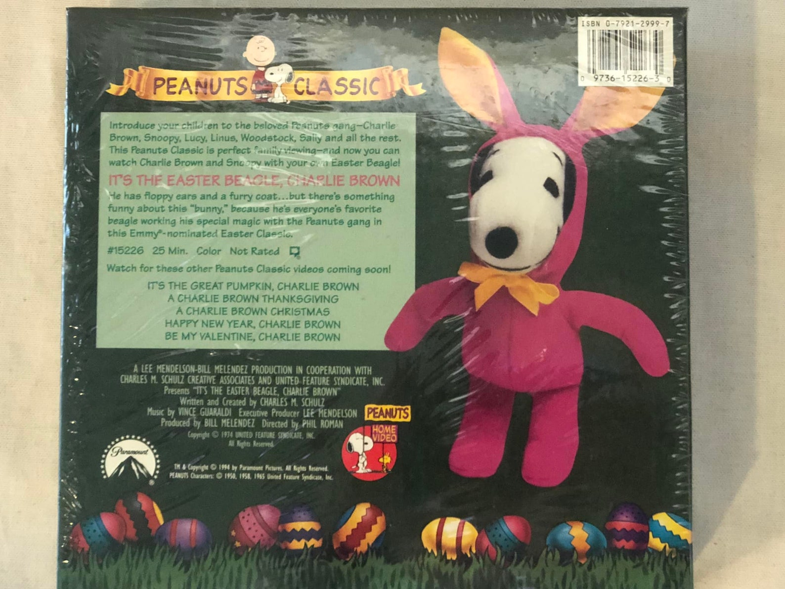 Set of 5 Snoopy Vhs, Keys Chains & Wrap-an-egg Bundle - Etsy