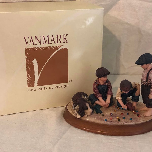 Vanmark Figurines - Etsy