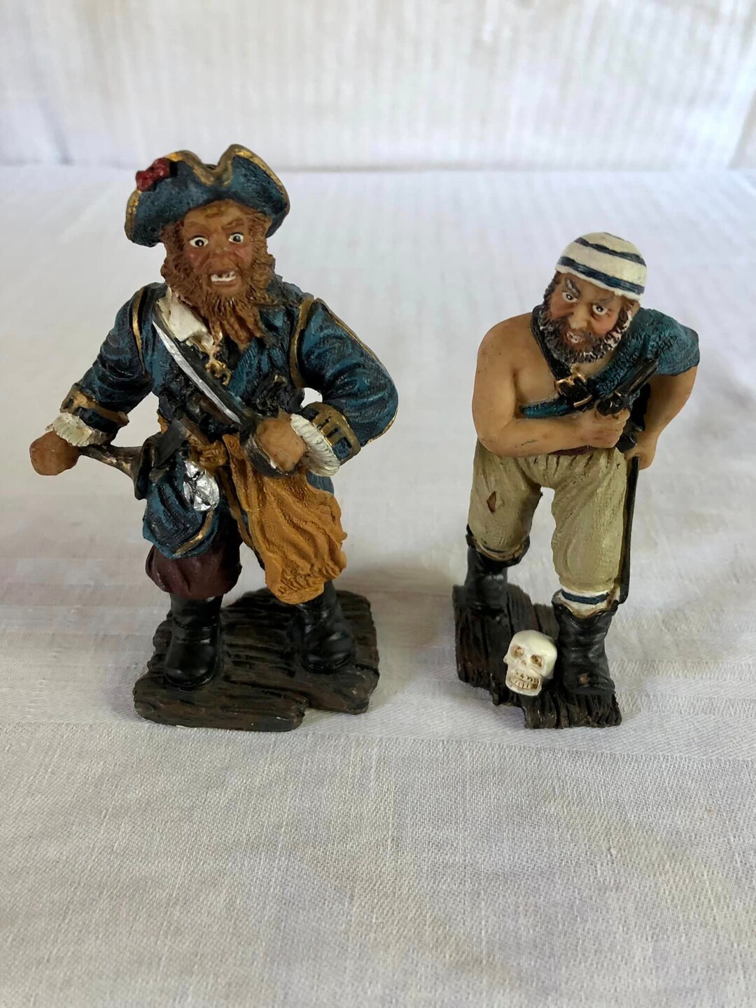 Lot of 2 Pirate Statue Figurines - Etsy