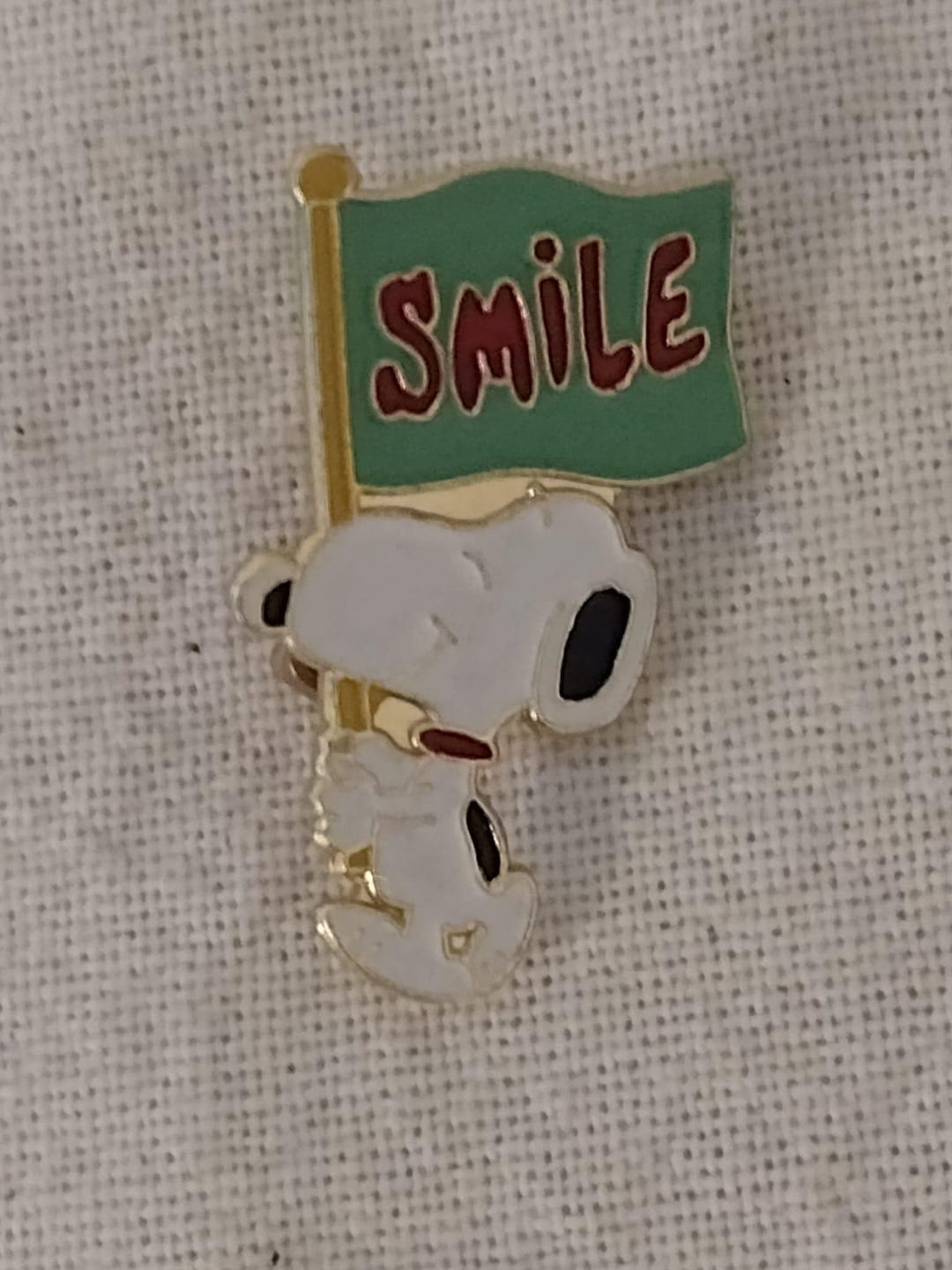 Vintage Aviva Peanuts Snoopy Smile Lapel or Hat Pin - Etsy