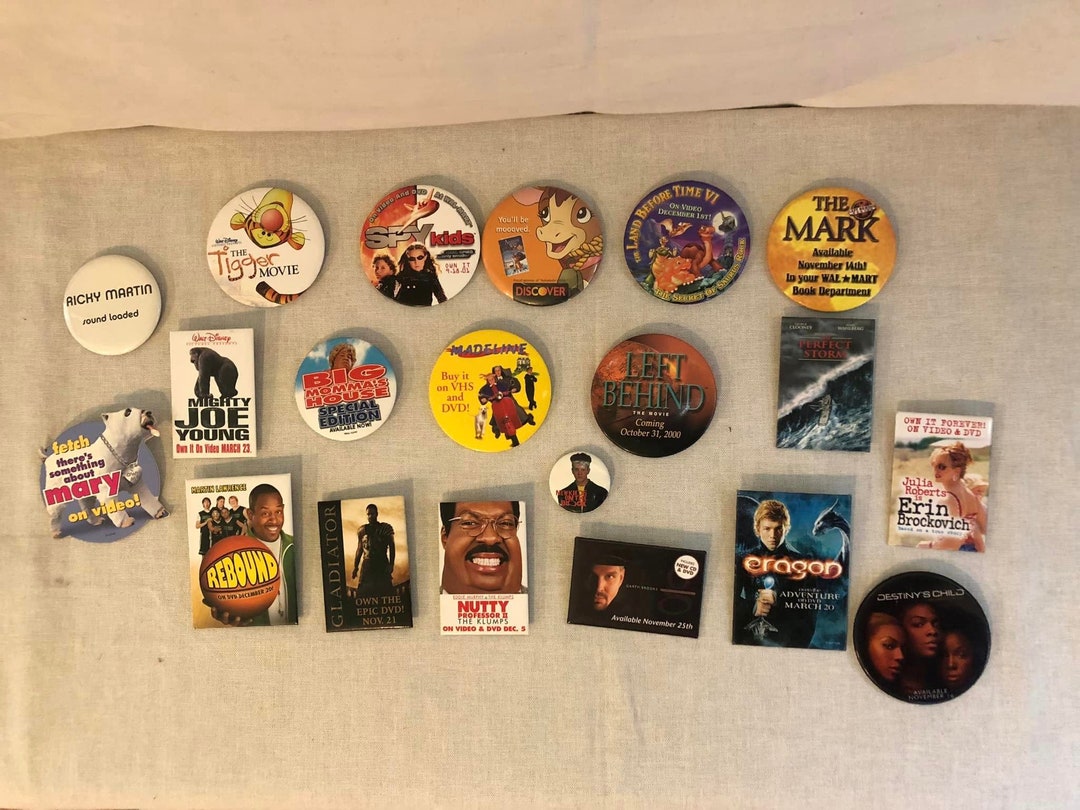 Set of 20 Movie & Kids Buttons - Etsy
