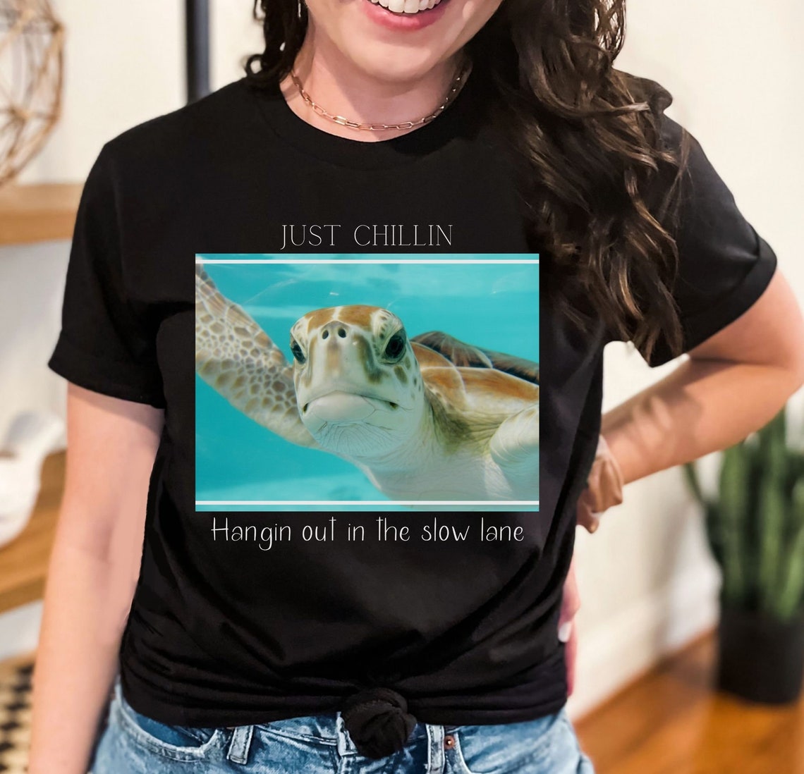 Turtle Just Chillin, Hangin Out in the Slow Lane, Sea Turtle Beach ...