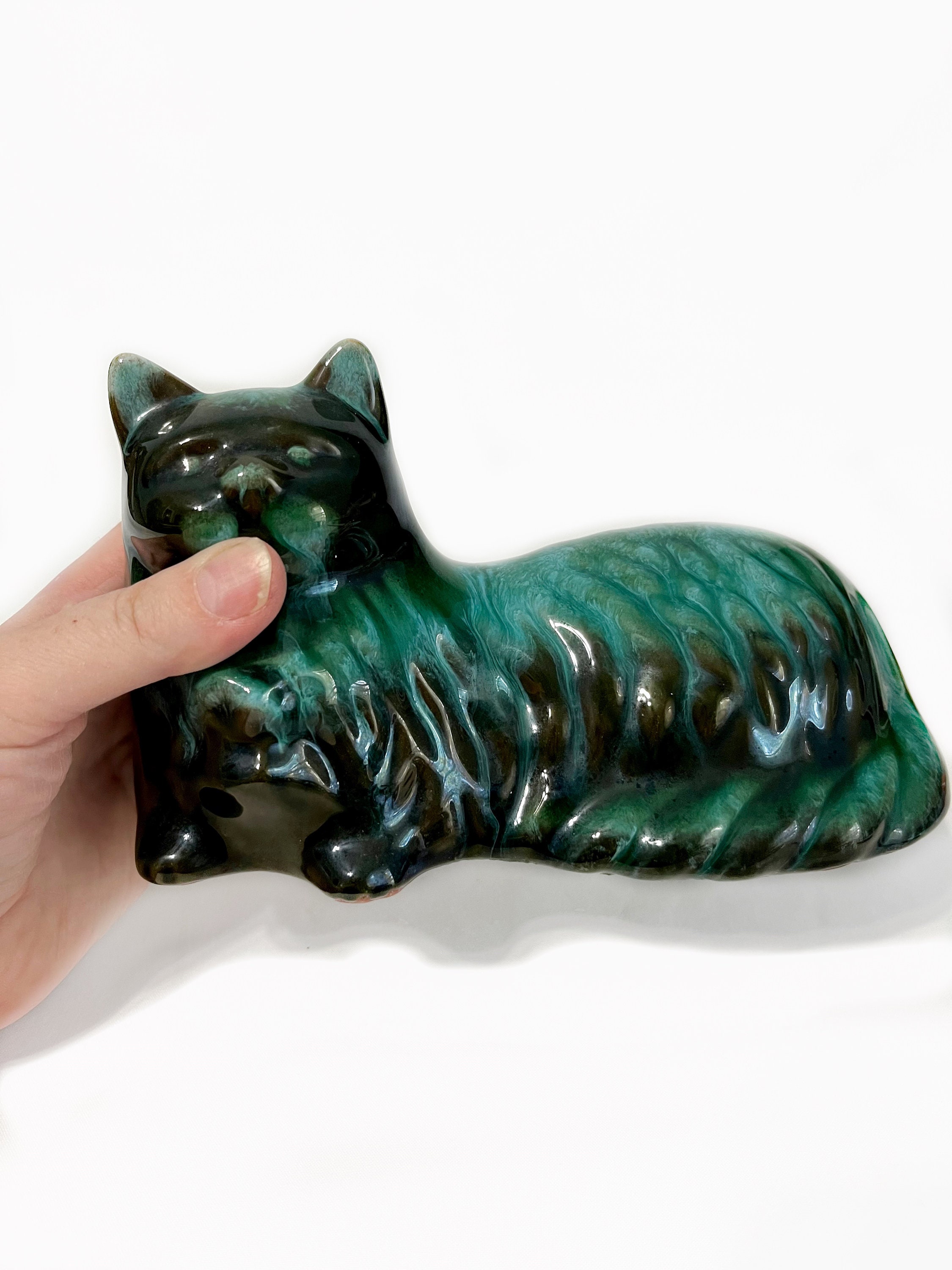 Medium Blue Mountain Pottery Long Haired Cat Statue Persian Kitty Green ...