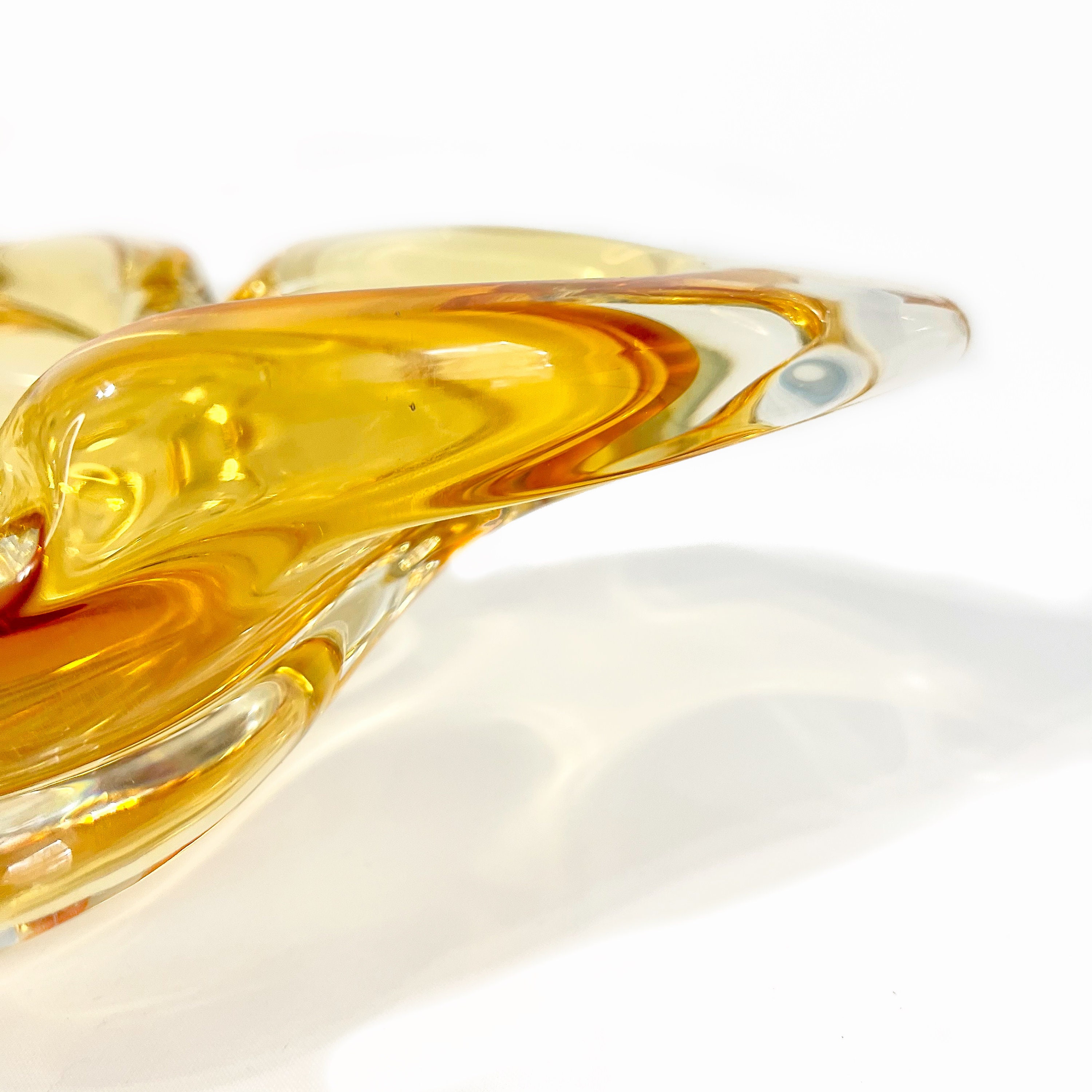 Signed Chalet Art Glass Trillium Ashtray Honey Amber Large - Etsy