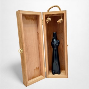 Aromatic Cedar Double Magnum Wine Box With Latch | Mission Hill 3 Liter ...