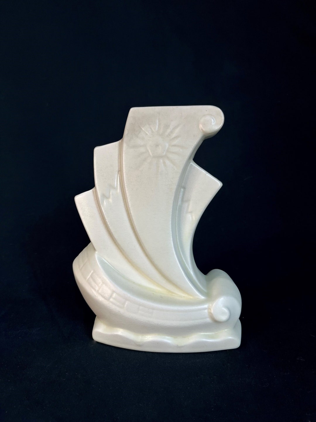 White Beswick Art Deco Galleon 1930s Vintage Collectable Ship Boat Vase ...