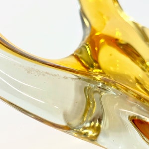 Vintage Chalet Glass Honey Amber Spike & Curl Basket | 4 Point Pull ...