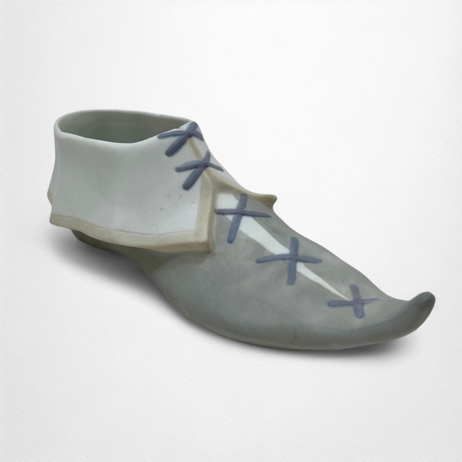 Rare Lladro Jester Shoe W/ Laces in Matte Finish | Bota Arlequin PP063M ...