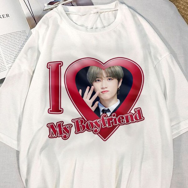 Kpop I Love My Boyfriend Shirt - Etsy