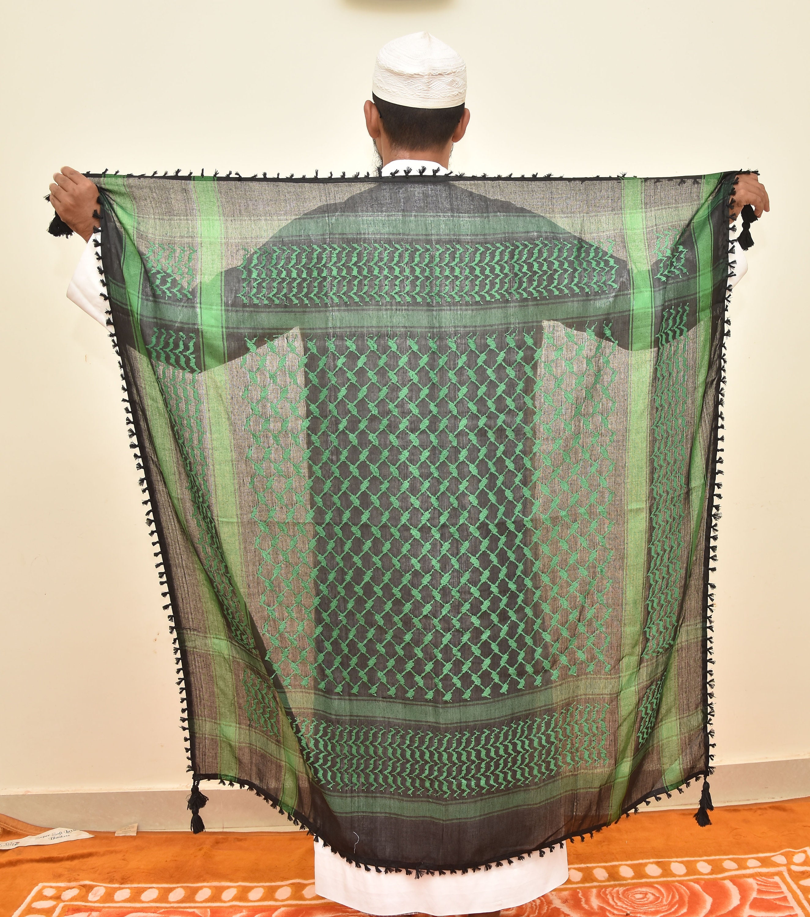 Dark Green Palestine Keffiyeh Scarf: Traditional Arab Kufiya With ...