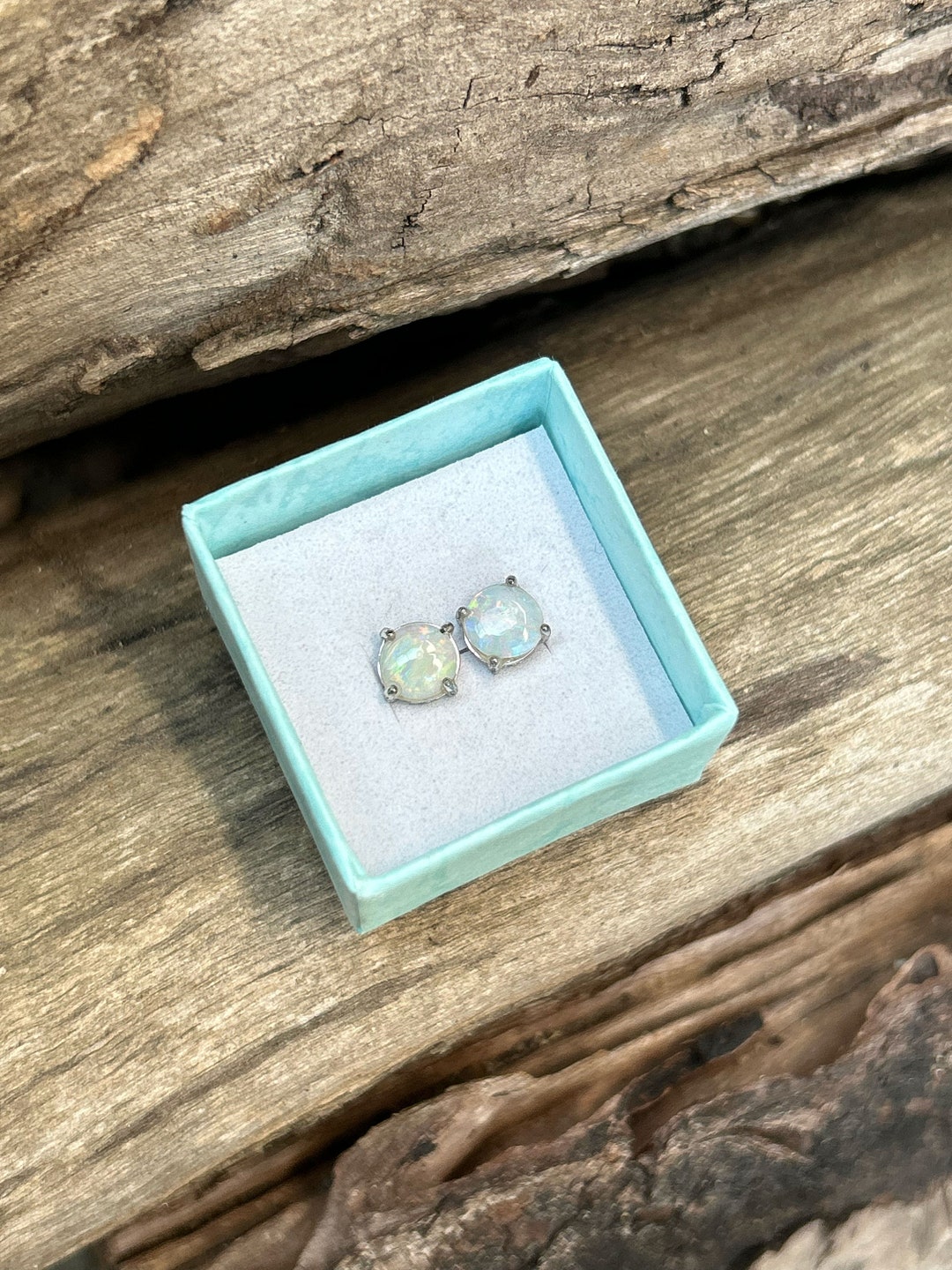 Coober Pedy Opal Solid Claw Stud Silver Earrings NO701 - Etsy