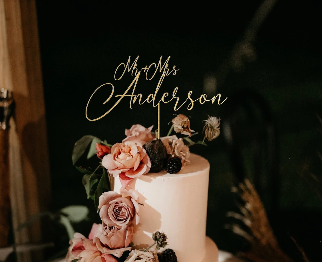 Mr and Mrs Wedding Cake Topper, Gold Cake Topper Wedding,custom Cake ...