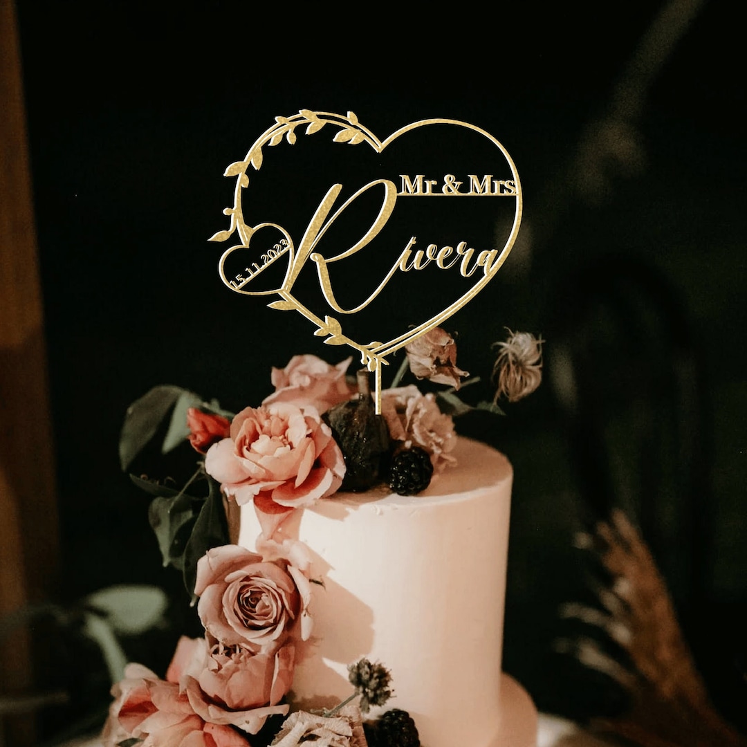 Personalized Wedding Cake Topper With Heart, Custom Couples Script Cake ...
