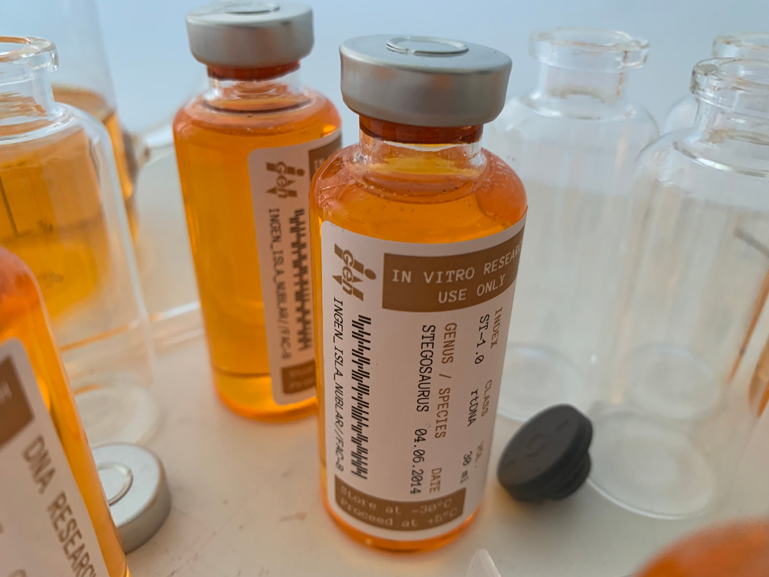 Stegosaurus DNA Vial Jurassic Park / Jurassic World - Etsy