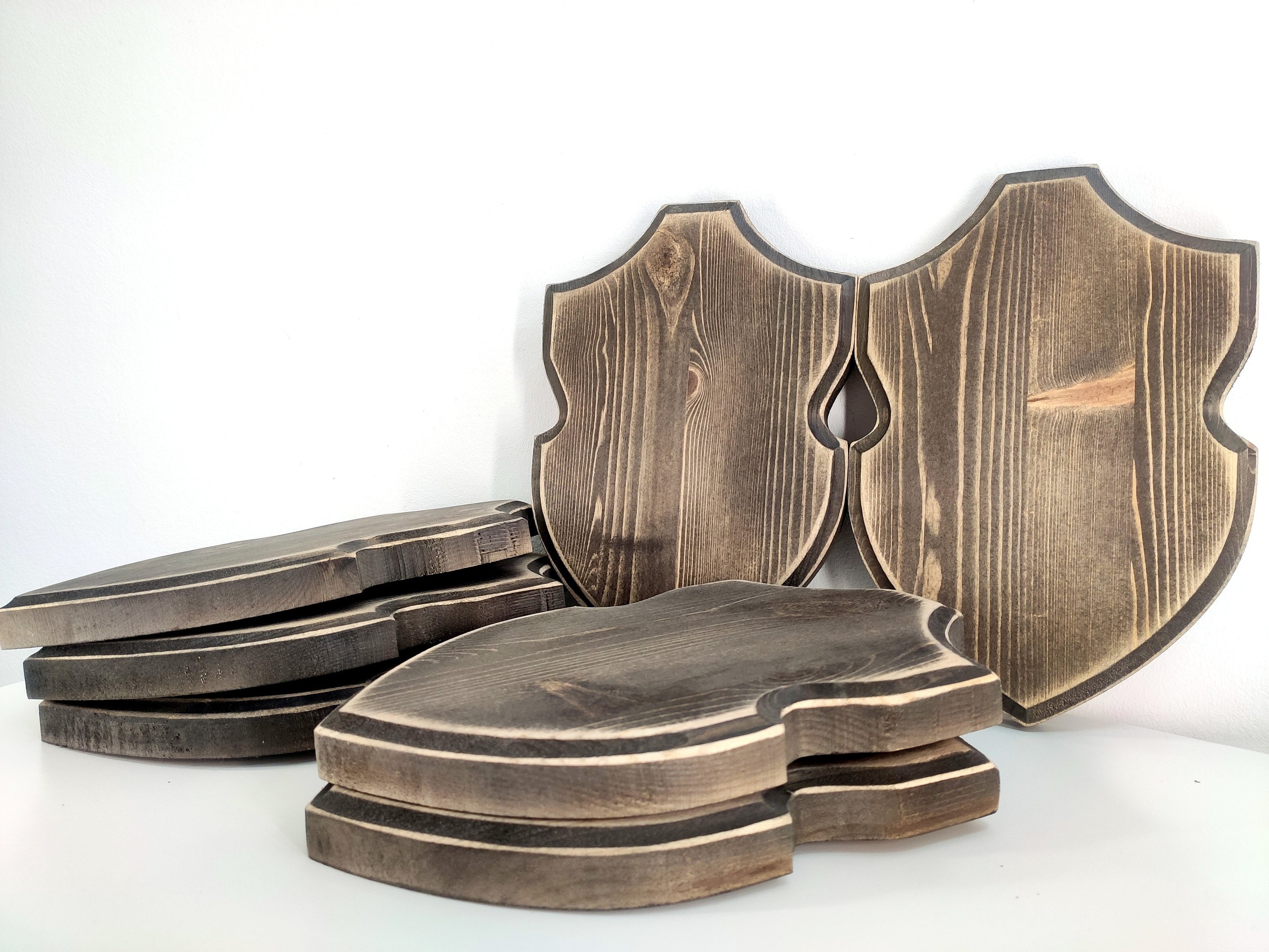 Wooden Hunting Trophy Shield, Carved Hunter's Trophy Stand, Custom ...