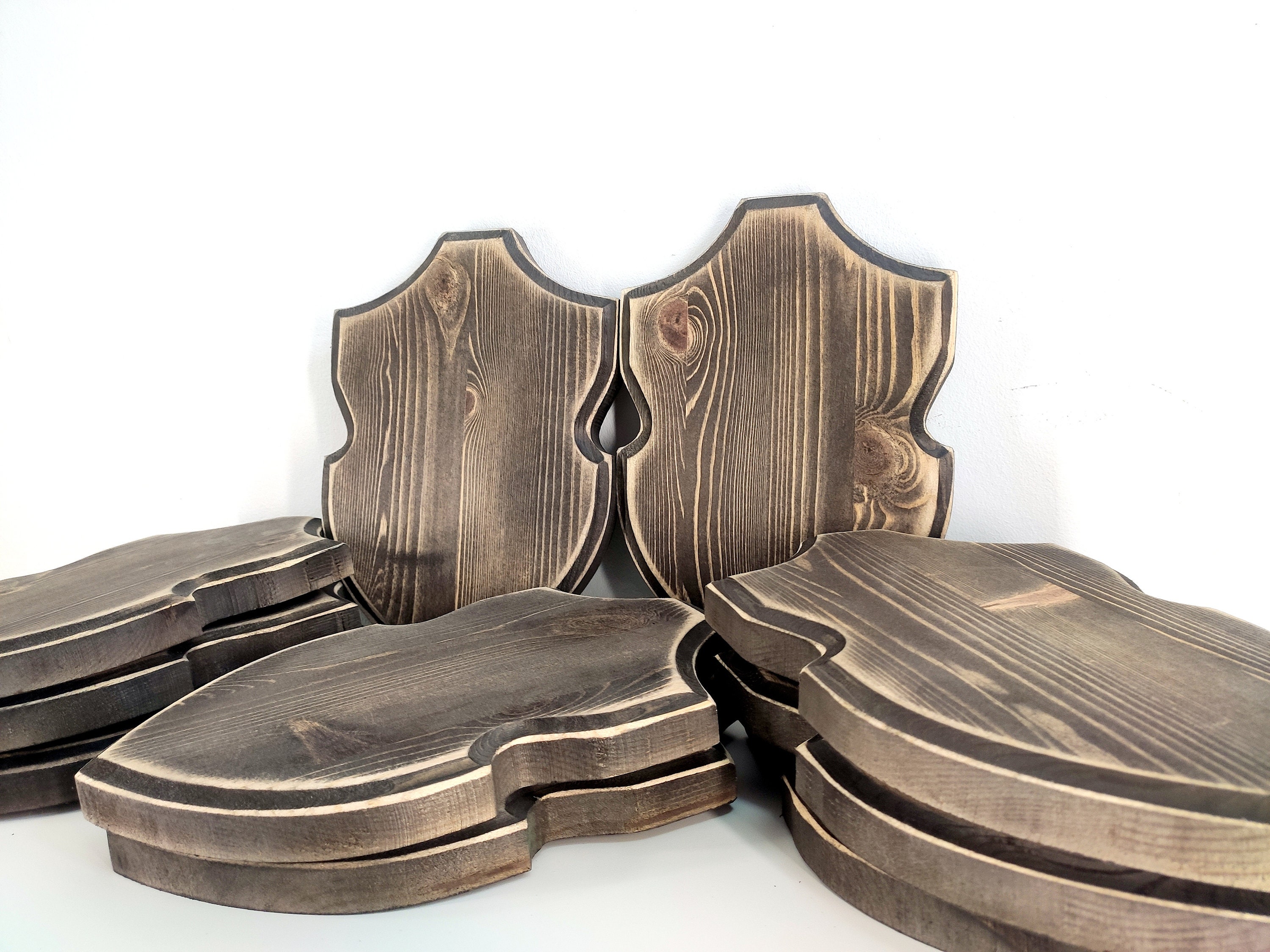 Wooden Hunting Trophy Shield, Carved Hunter's Trophy Stand, Custom ...