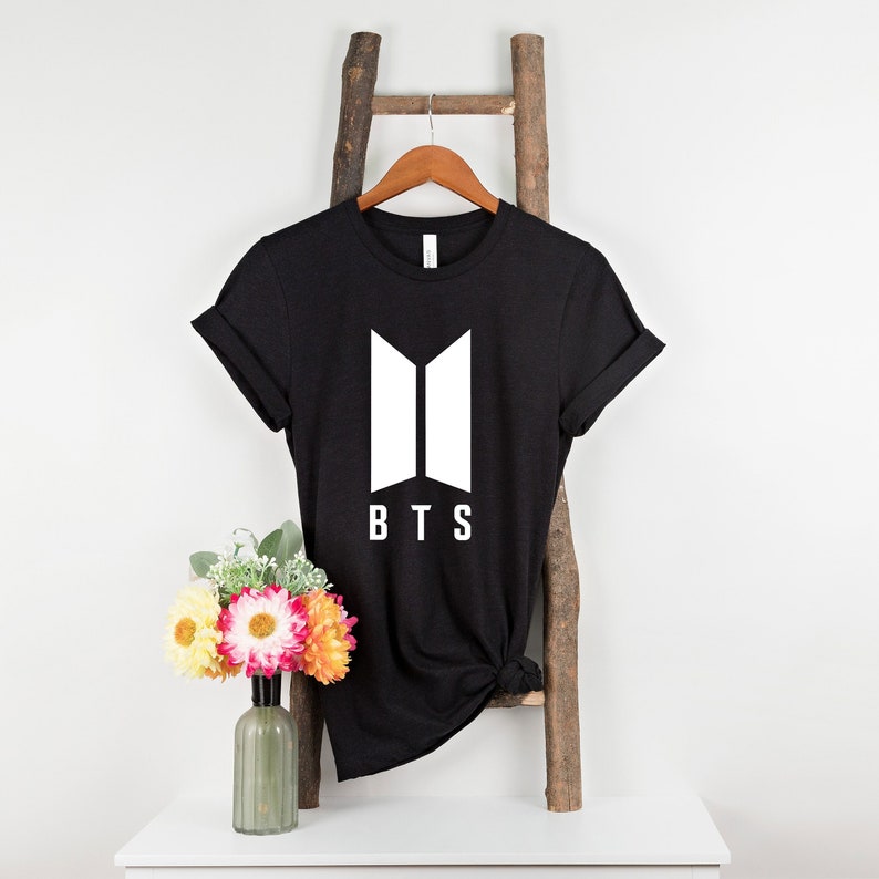 BTS Shirt BTS Logo Shirt BTS Group Shirts Bts Love T-shirt - Etsy