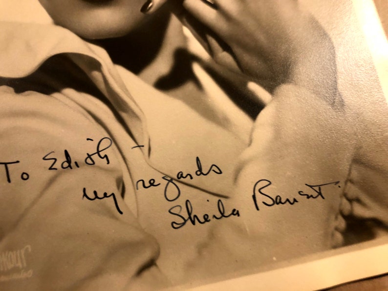 Sheila Barrett Striking Rare Very Early Autographed 8/10 Photo 40s ...