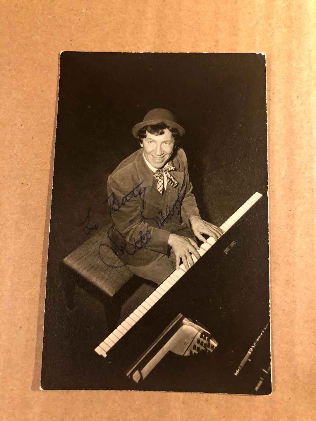 Chico Marx Very Rare Early Original Autographed Photo A Night at the ...