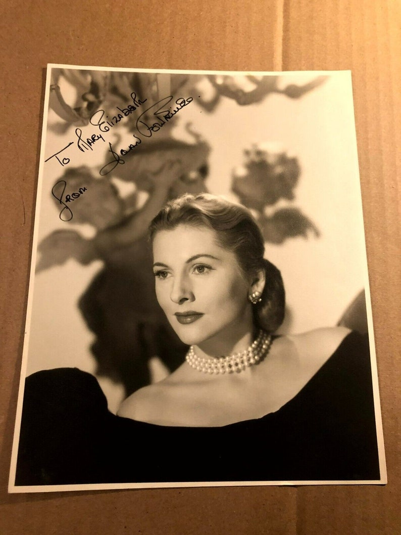 Joan Fontaine Beautiful Rare Early Autographed 7/9 Photo 40s Rebecca ...