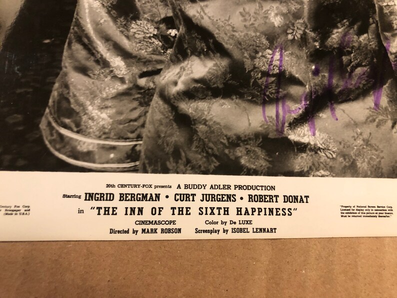 Ingrid Bergman Rare Original Autographed 8/10 Photo Inn Sixth Happiness ...