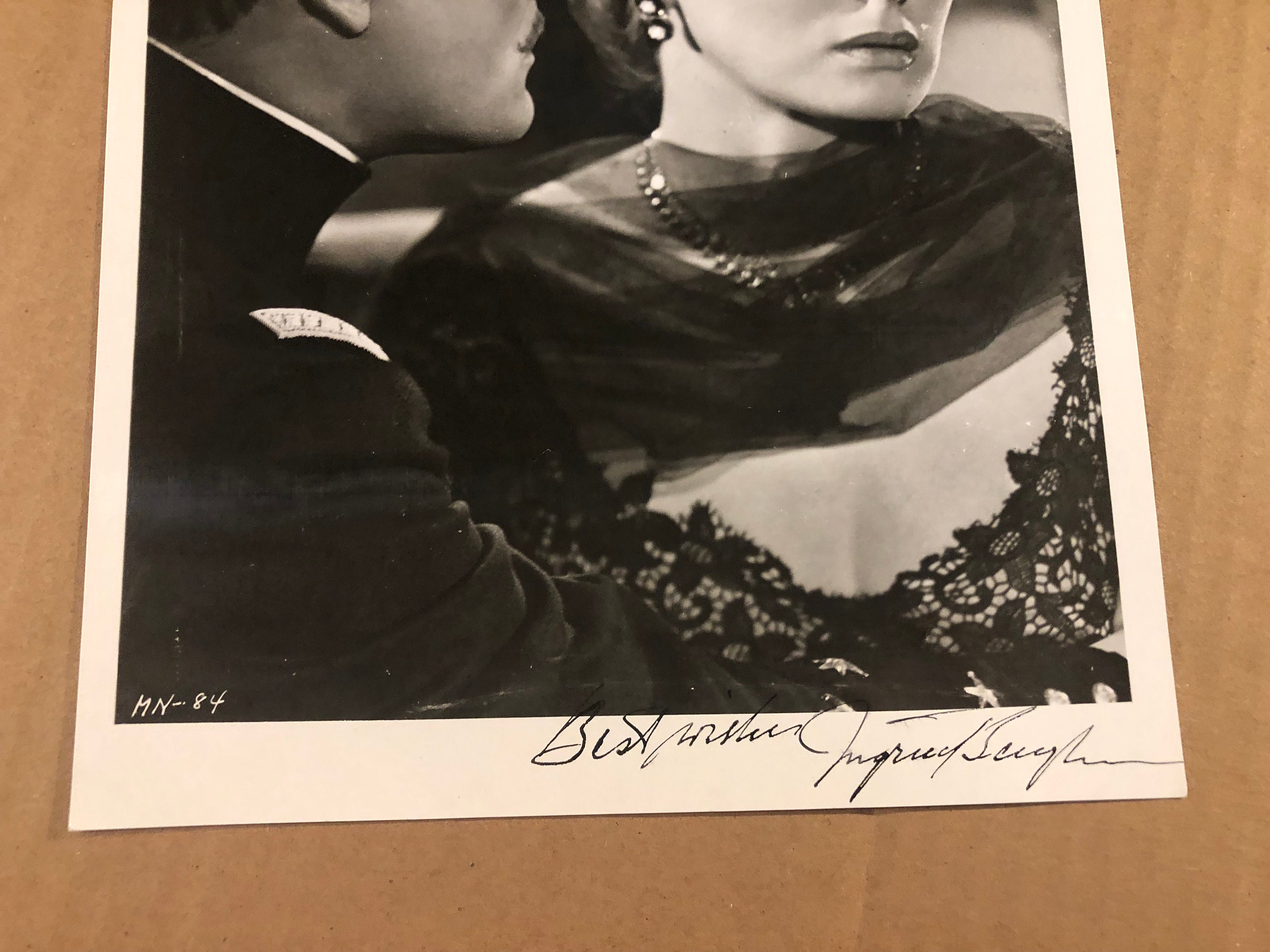 Ingrid Bergman Rare Original Autographed 8/10 Photo Inn Sixth Happiness ...
