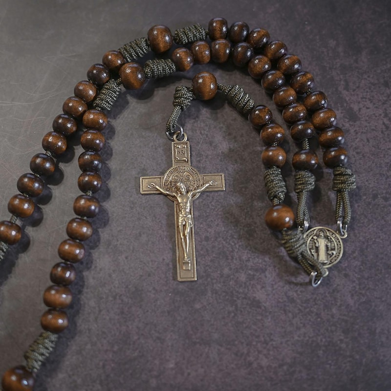 Crucifix Medal Rosary - Etsy