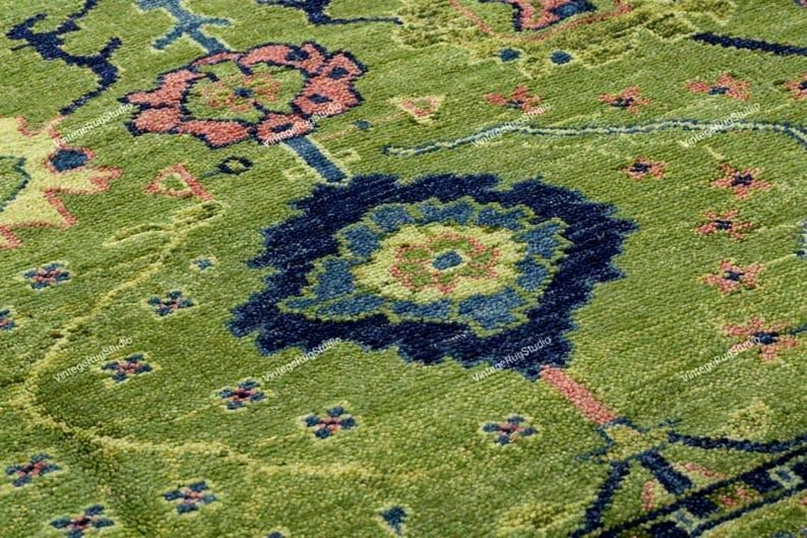 Hand-knotted Green Wool Oriental Rug: Traditional Floral & Geometric ...