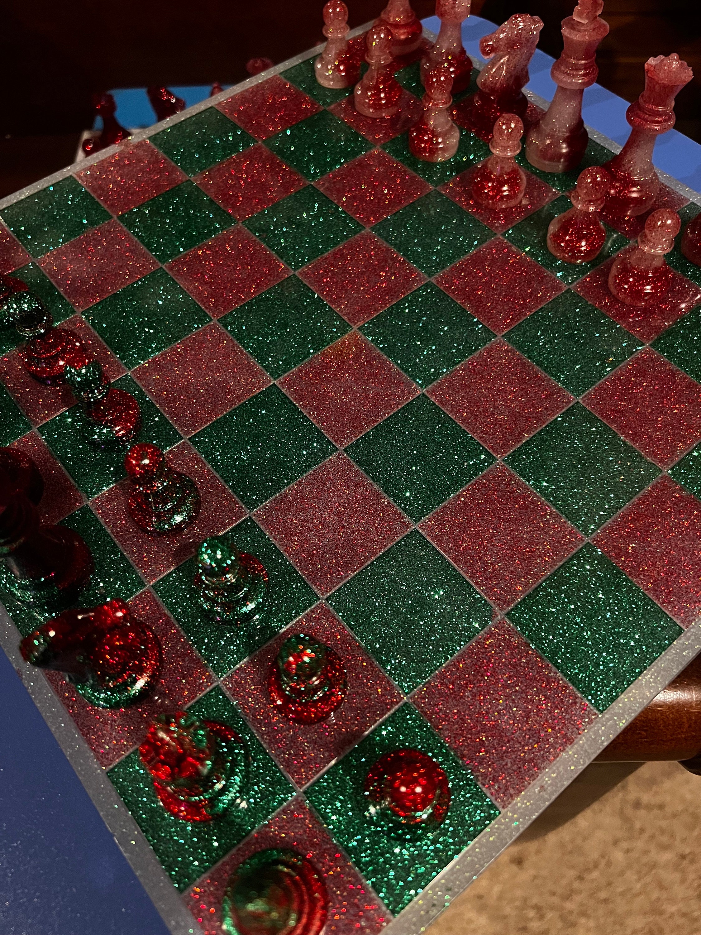 Holiday Chess Set, Resin Red, Green & White - Etsy