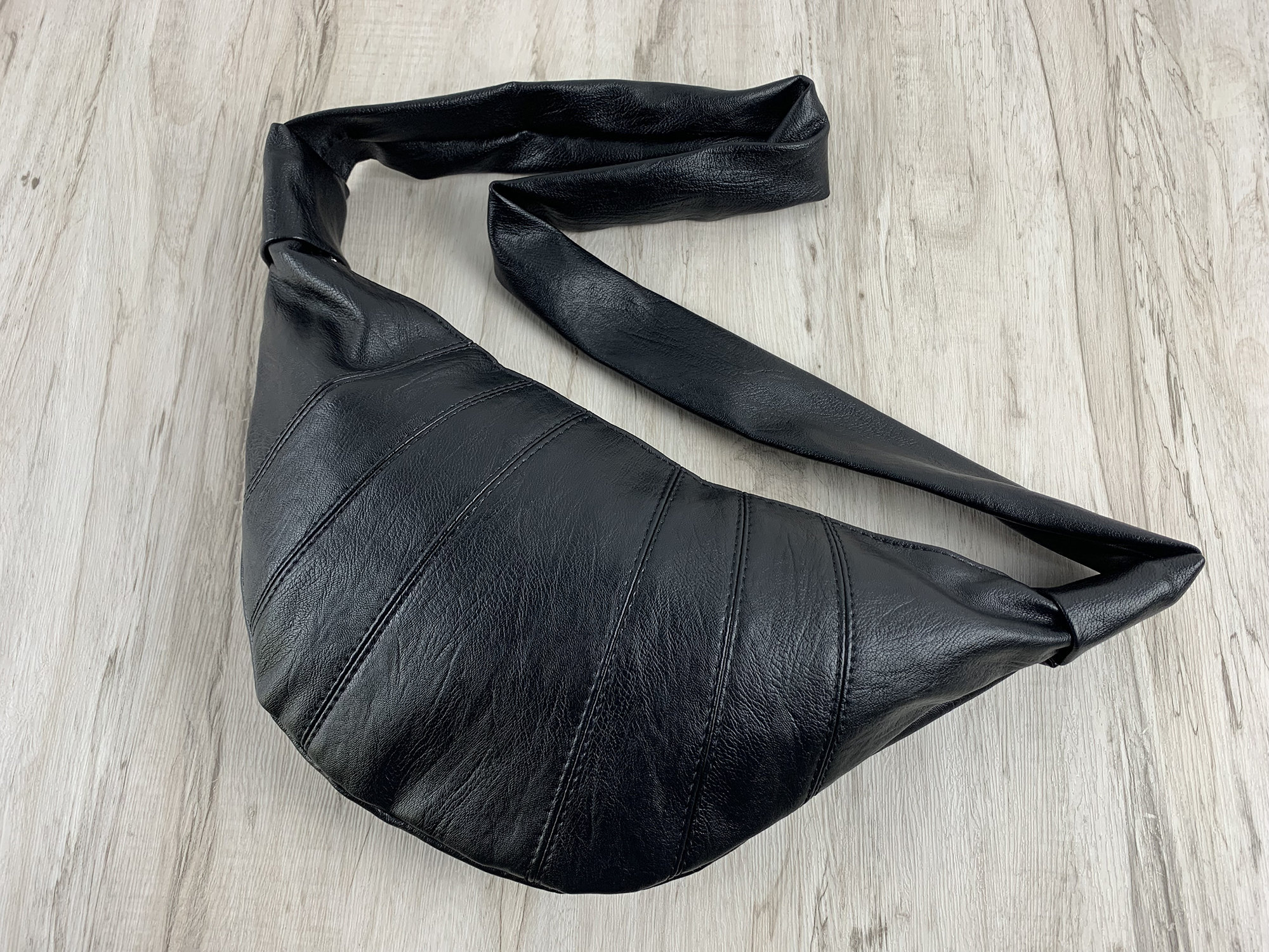 Vegan Leather Croissant Bag, Leather Moon Bag, Leather Sling Bag for ...