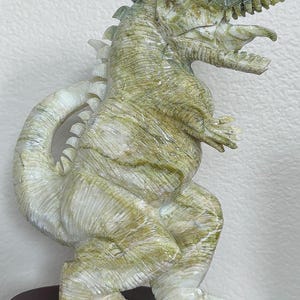 Serpentine Jade T-rex Dinosaur Carving, Green Jade Dinosaur Carving ...