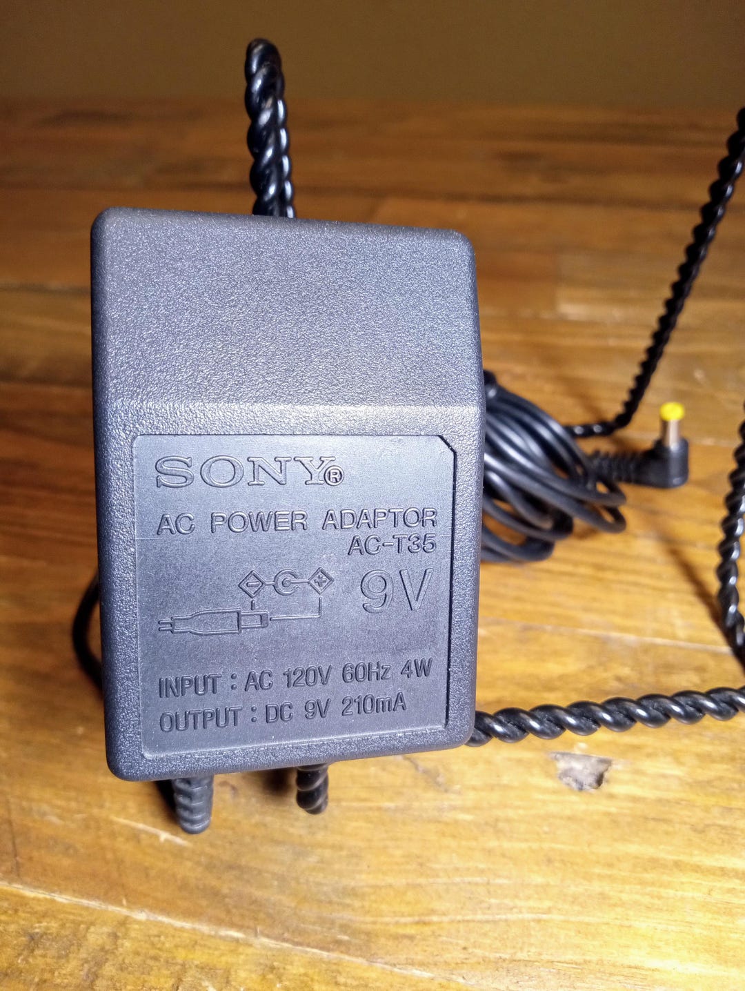 Sony AC Power Adapter Ac-t35 9V, in Ac 120V 60hz 4W, Out Dc 9V 210ma - Etsy