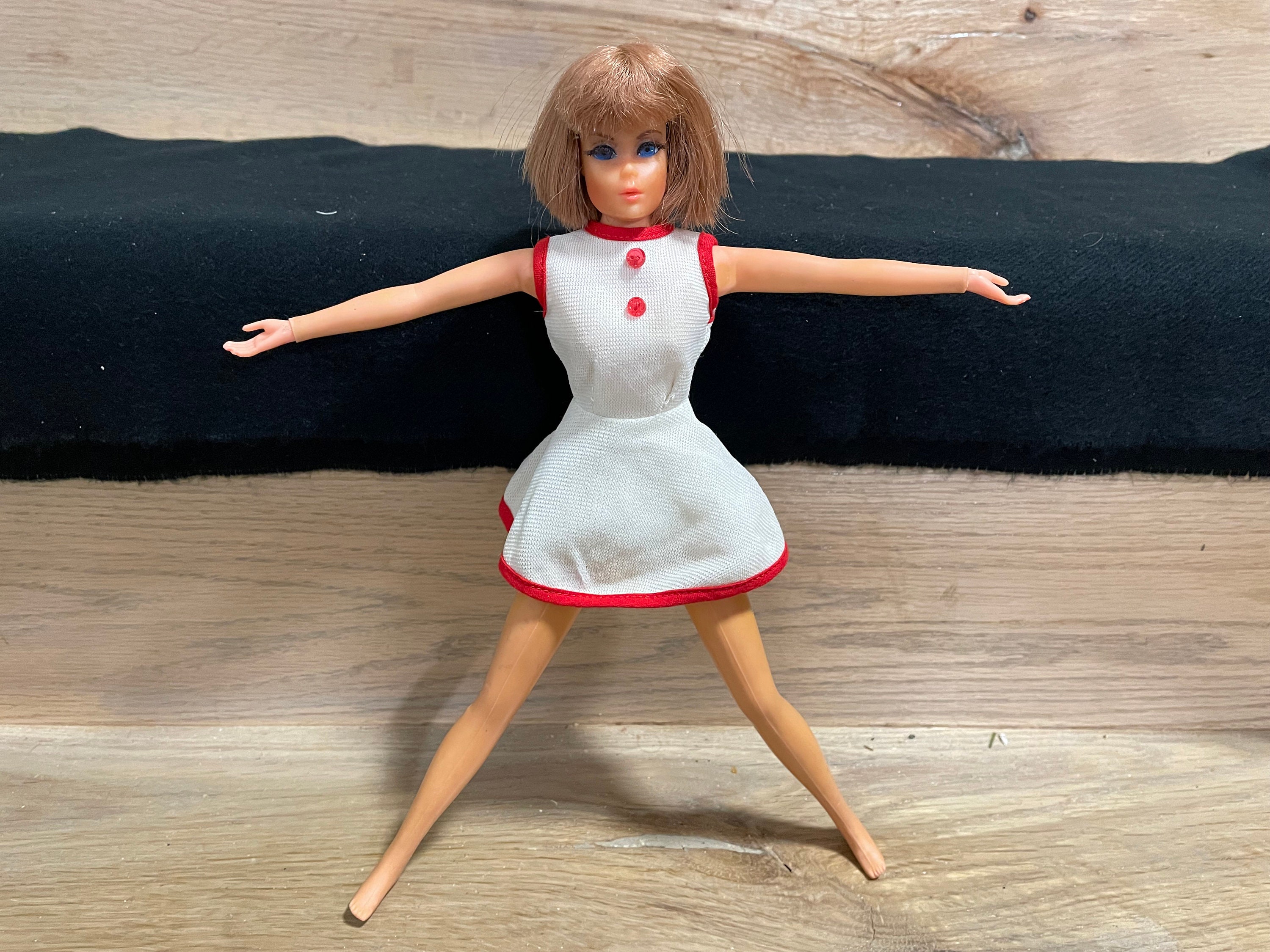1968 Mod Brunette Barbie Twist and Turn With Rotating Wrists - Etsy