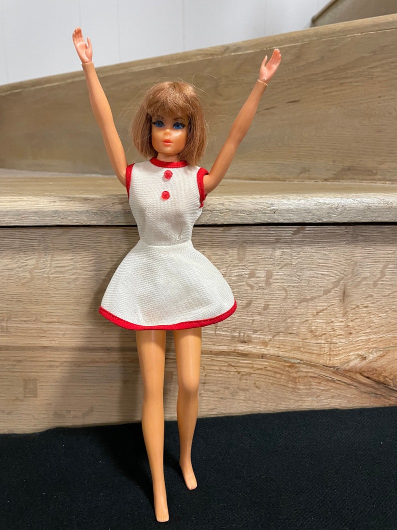 1968 Mod Brunette Barbie Twist and Turn With Rotating Wrists - Etsy