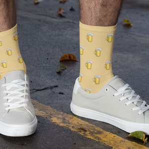 Beer Mug Socks, Beer Socks for Groomsmen, Beer Enthusiasts, Beer Lager ...