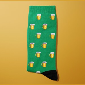 Beer Mug Socks, Beer Socks for Groomsmen, Beer Enthusiasts, Beer Lager ...