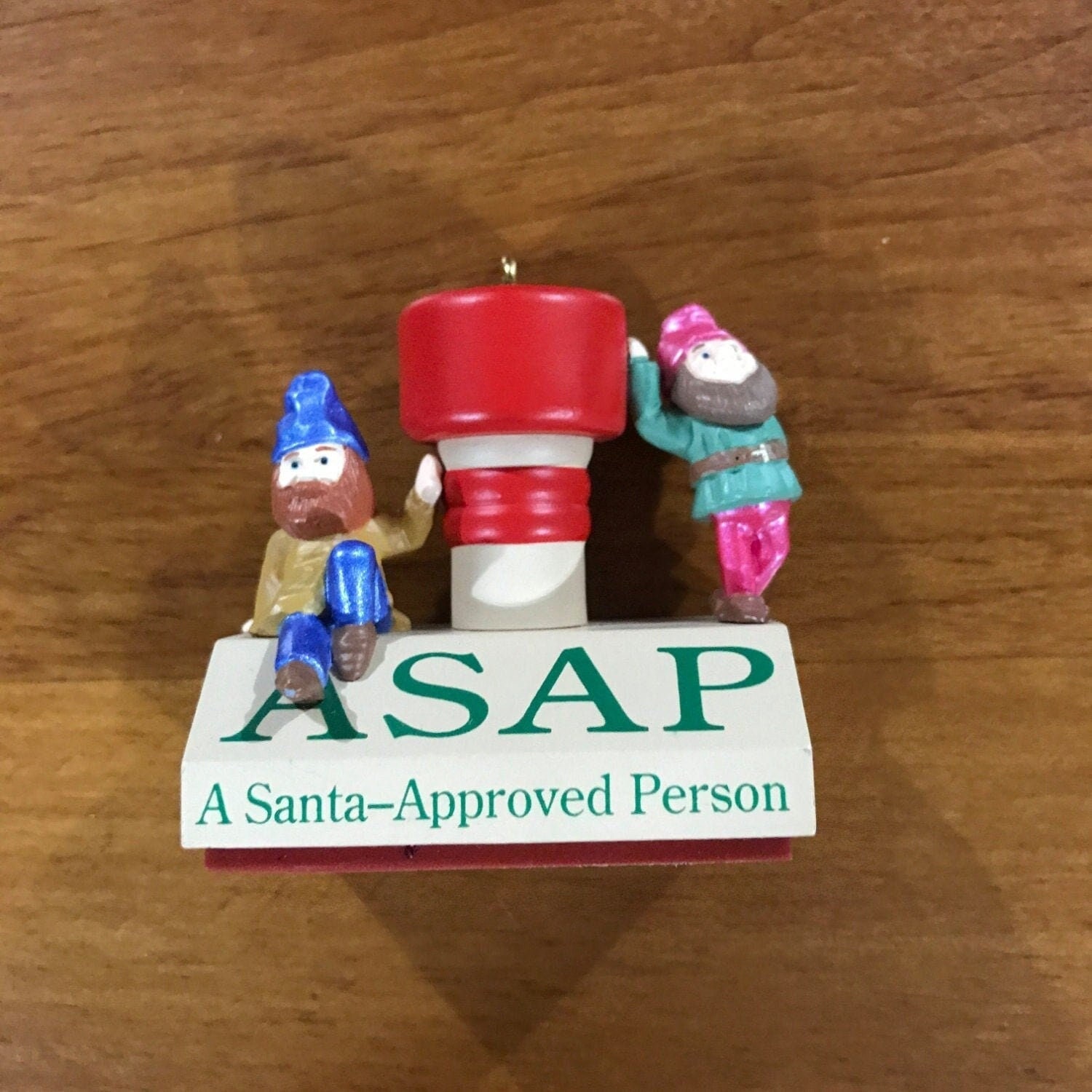 Hallmark A Santa Approved Person Dated 1994 Keepsake Ornament QX5703 ...