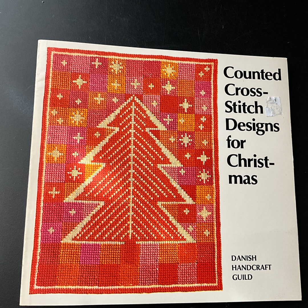 Counted Cross Stitch Designs for Christmas by Dannish Handcraft Guild ...