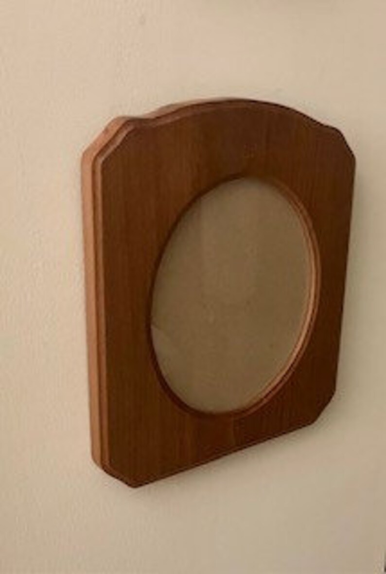 Oval Display Wood Frame | 8 X 10 | Hand Made | Black Walnut | Country ...