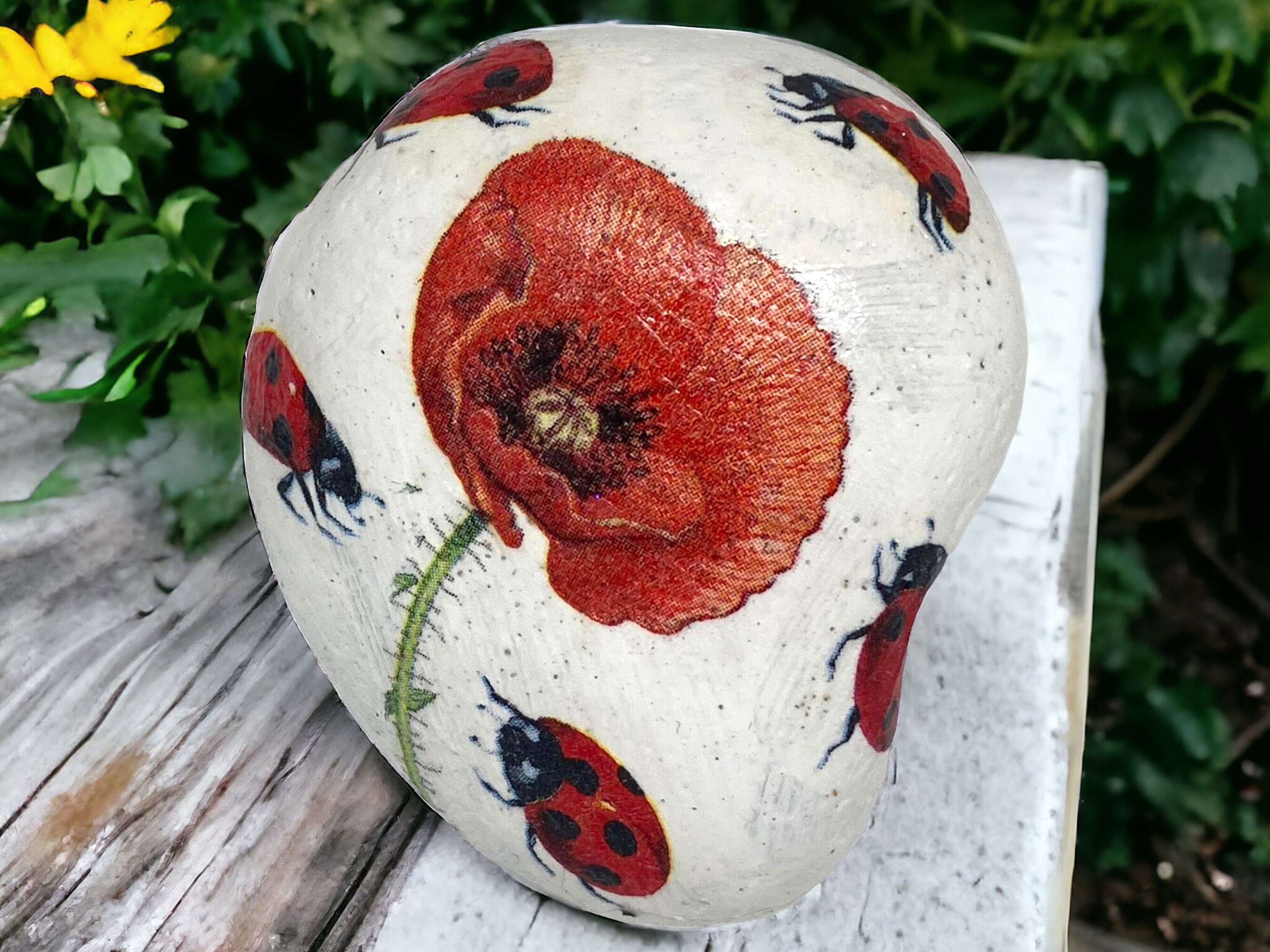 Poppy Pebble Unique Garden Decor, Outdoor Art, Natural Stone Ornament ...