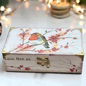 Hand-painted Robin Trinket Box: Vintage-inspired Keepsake for Jewelry ...