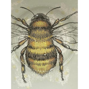 Handcrafted Small Glass Dish - Elegant Bee-inspired Design for Home ...