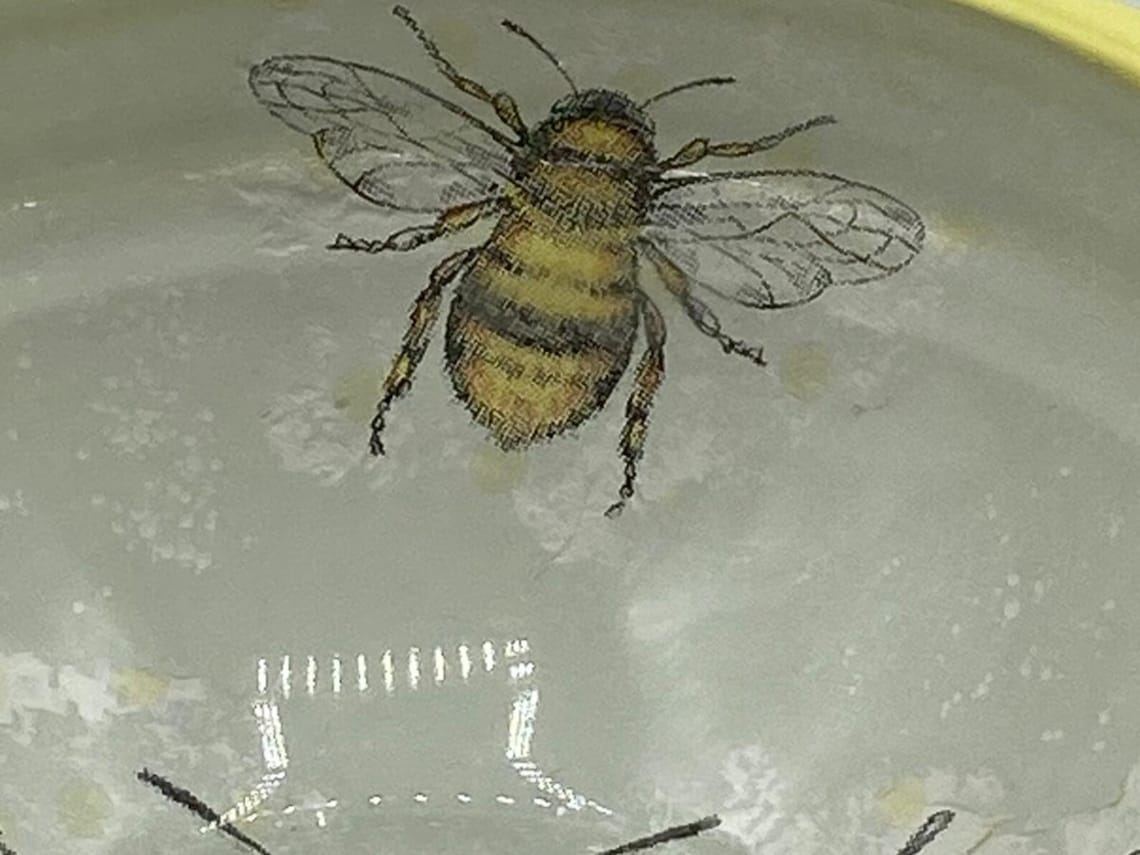 Handcrafted Small Glass Dish Elegant Bee-inspired Design for Home Decor ...